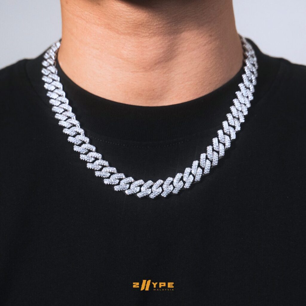Iced-Out Prong Cuban Link Chain 13mm - 2HYPE MALAYSIA